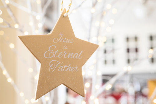 Teach Your Children to Follow the Star This Christmas - Ever Thine Home